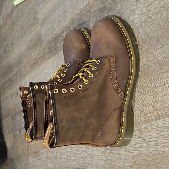 Dr. Martens | Shoes | Brown Doc Martens | Poshmark